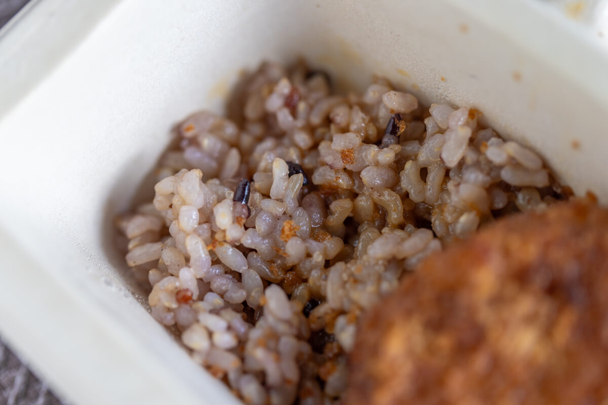 nosh（ナッシュ）のCoCo壱番屋コラボビーフカレーを実食！ココイチを自宅食べられる！